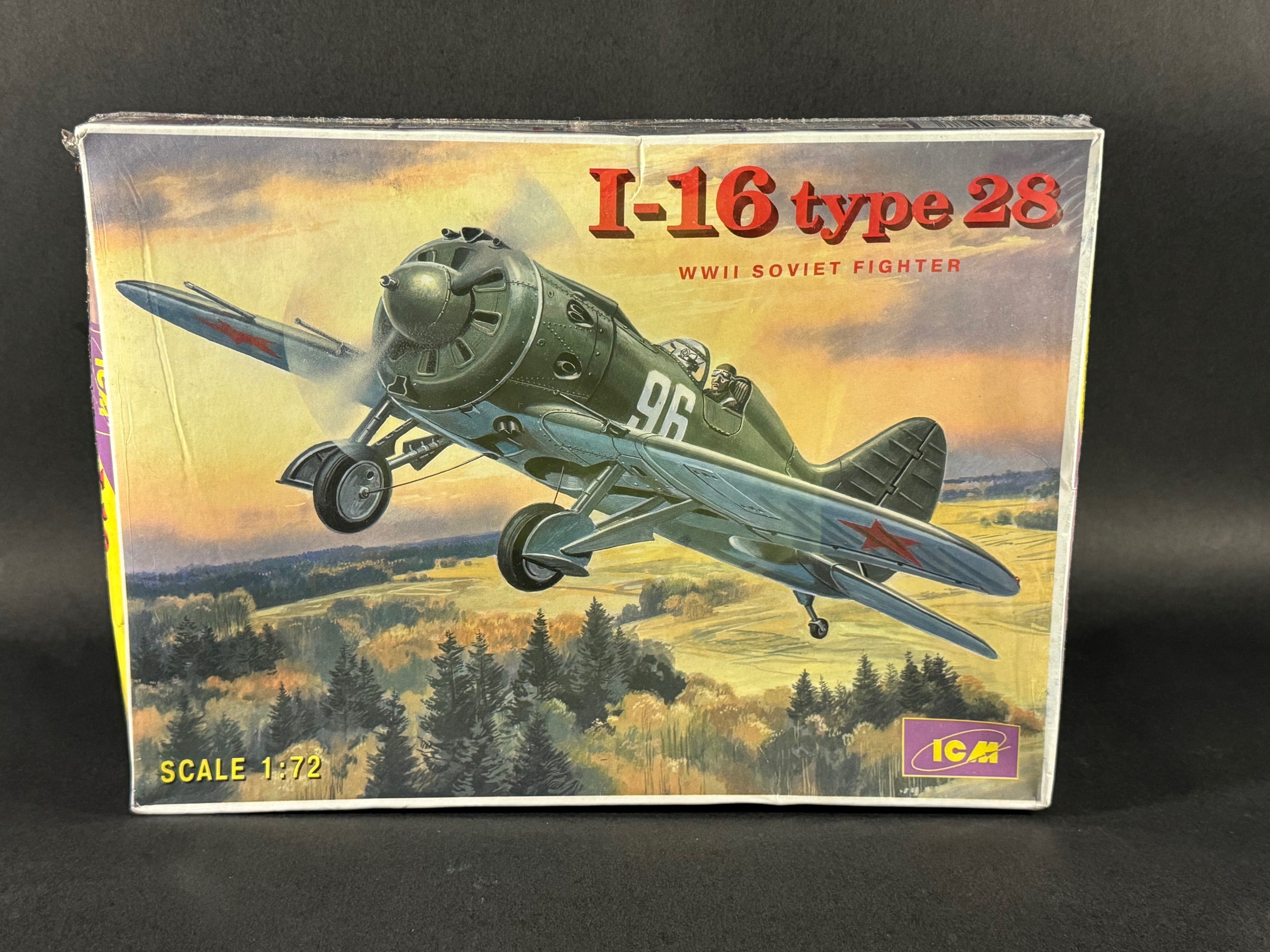 ICM Model Kit 72072 1:72 Scale I-16 Type 28 WWII Soviet Fighter ...