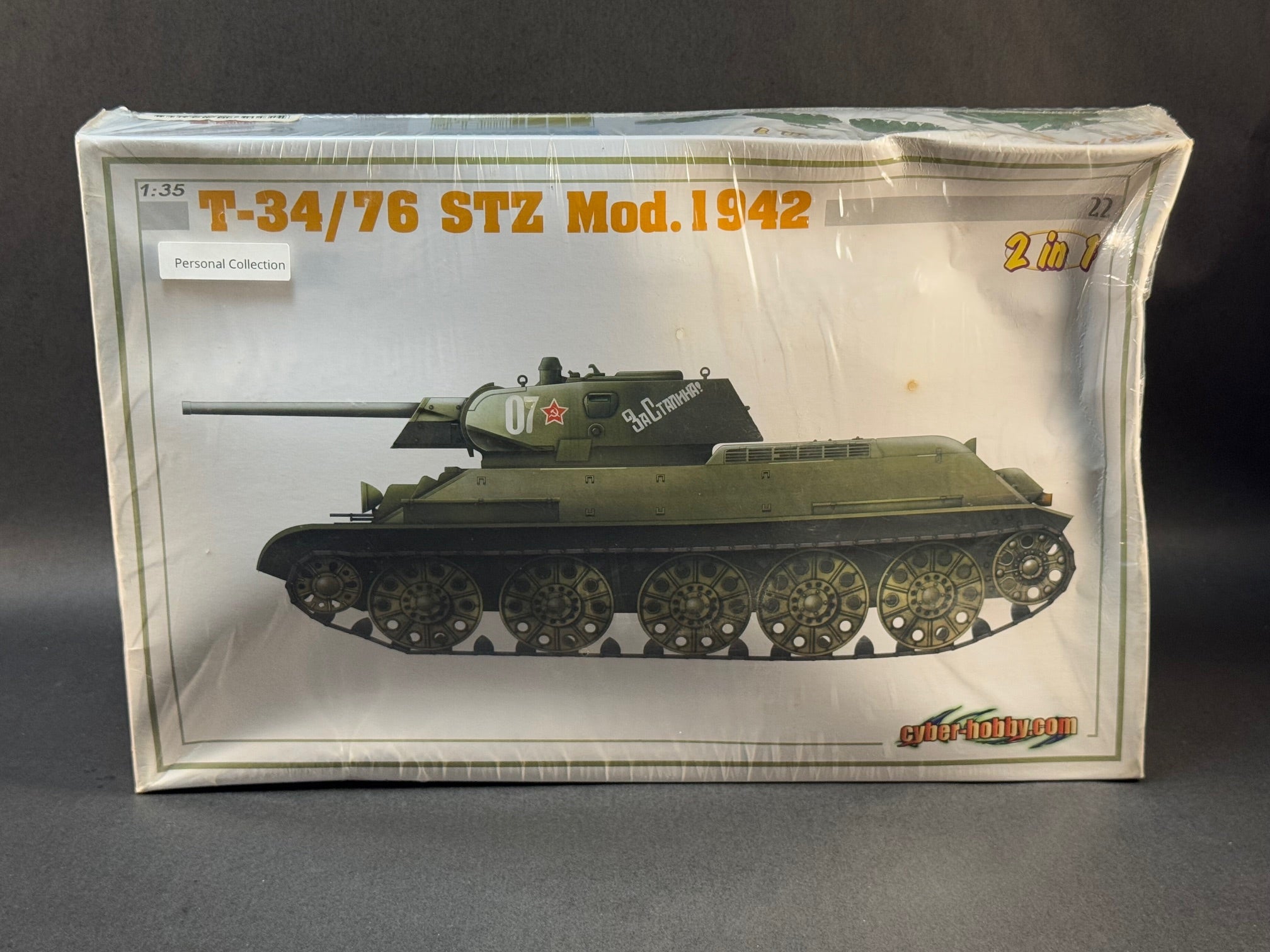 cyber-hobby.com Model Kit 6388 1:35 Scale T-34/76 STZ Mod.1942 ...