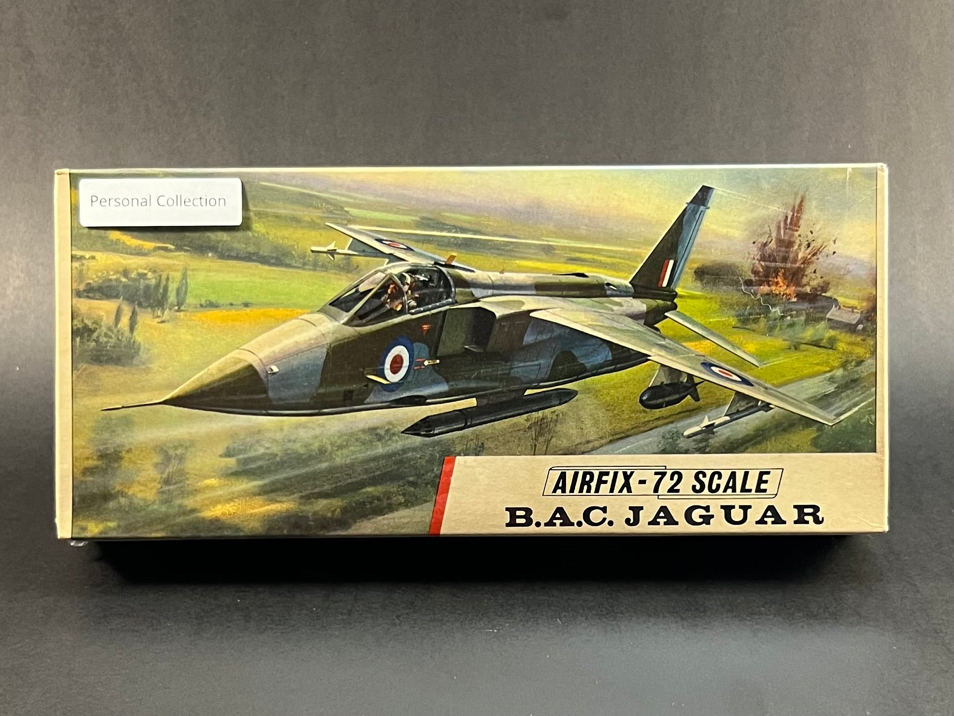Airfix-72 Model Kit 391 1:72 Scale BAC Jaguar – Plutoniumgarage