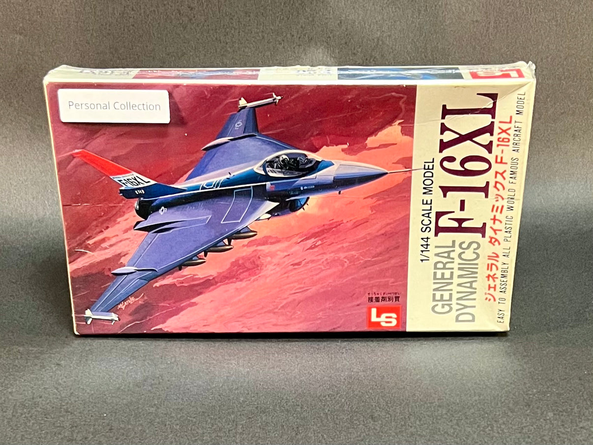 1984 LS Model Kit 2 1:144 Scale General Dynamics F-16XL – Plutonium Garage