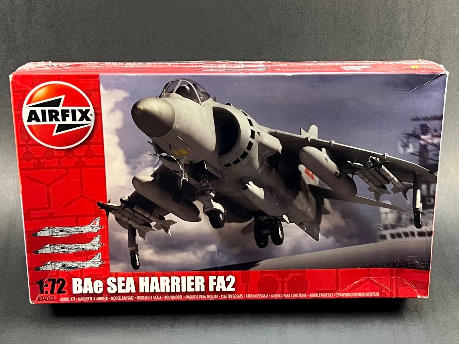 Airfix Model Kit A04052 1:72 Scale BAe Sea Harrier FA2 – Plutonium Garage